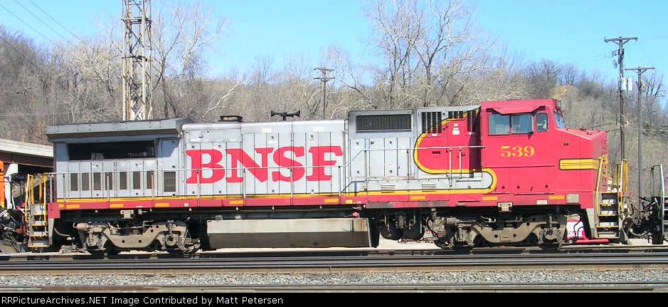 BNSF 539